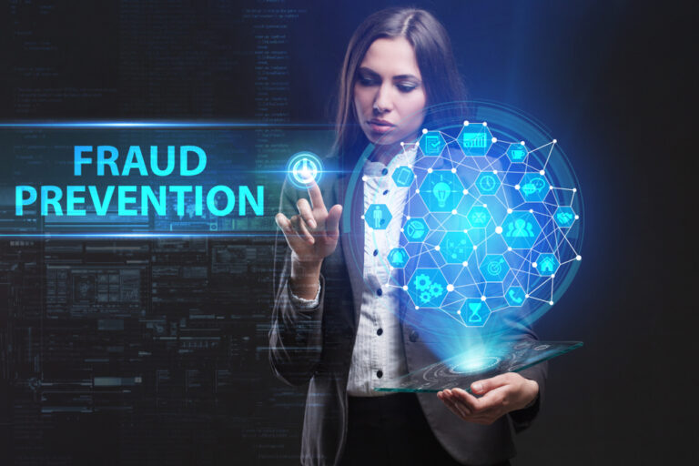 Using Machine Learning for Fraud Detection and Prevention - Exposay 2025